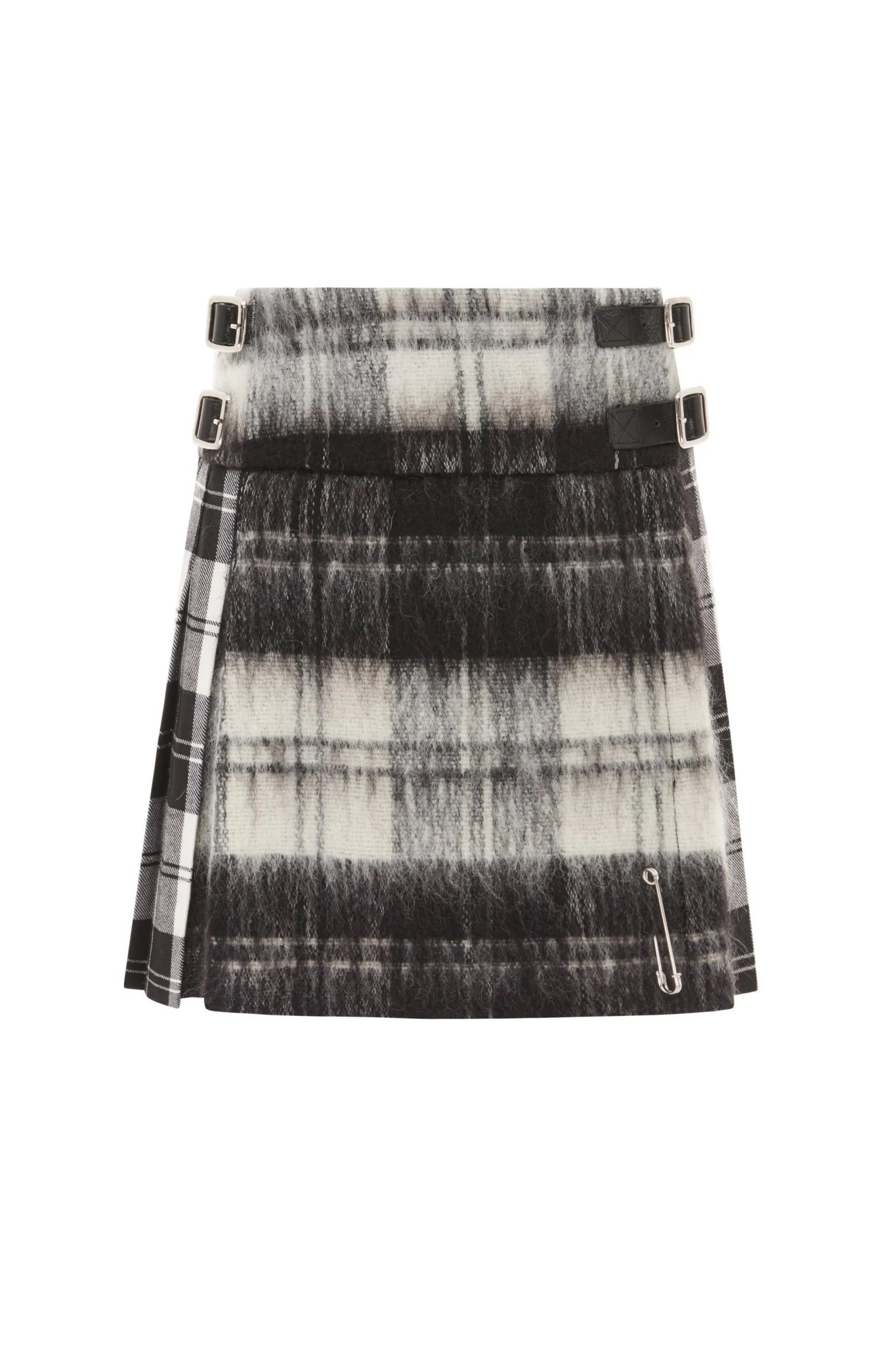 Claudia Winkleman Cream Cable Jumper The Traitors 2024 – Fashion You ...